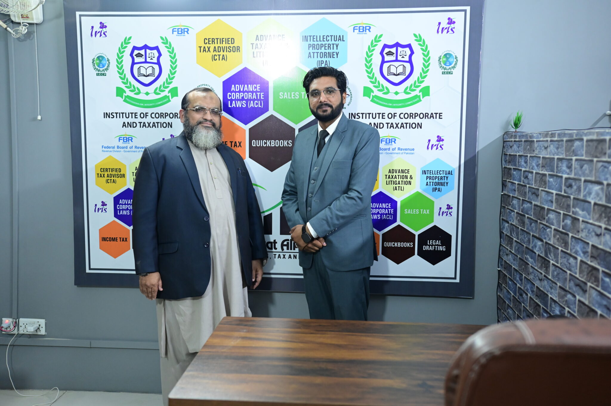 U.S Tax Preparer Course in Pakistan | Practical Training by IITC